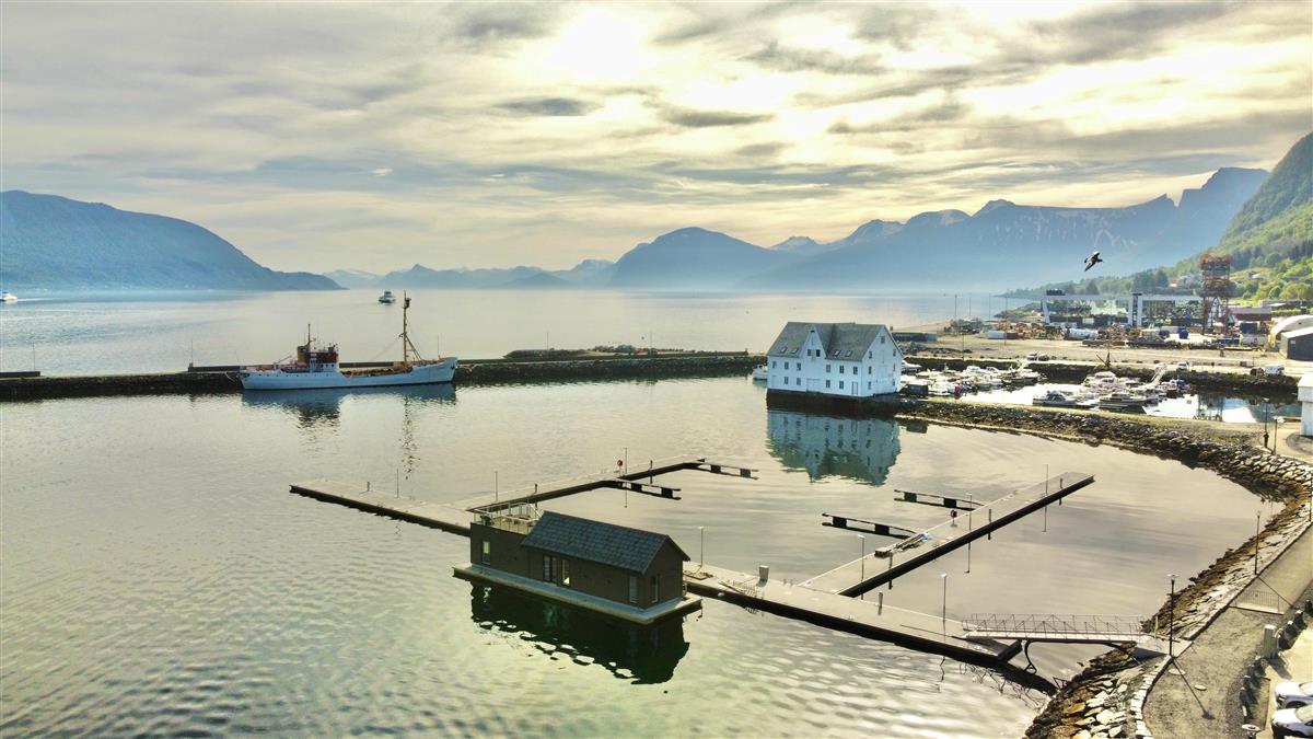 Her kan du bestille time i fjordsaunaen - Hareid kommune